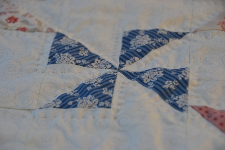 Windy Days Quilt – Home Sweet Dreaming